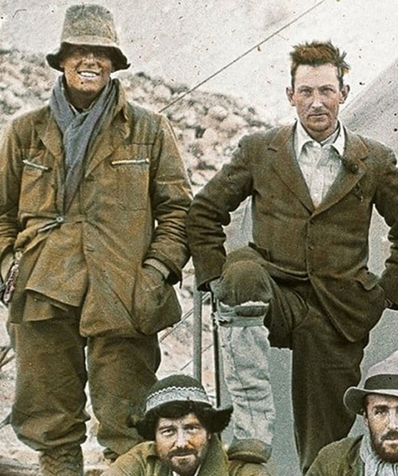 Découverte des restes du compagnon de cordée de George Mallory à plus ...